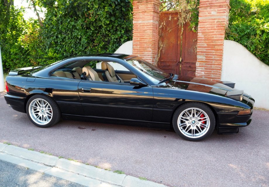 Location Bmw 850 CIA 1991 Noire 1991 Noire PERPIGNAN