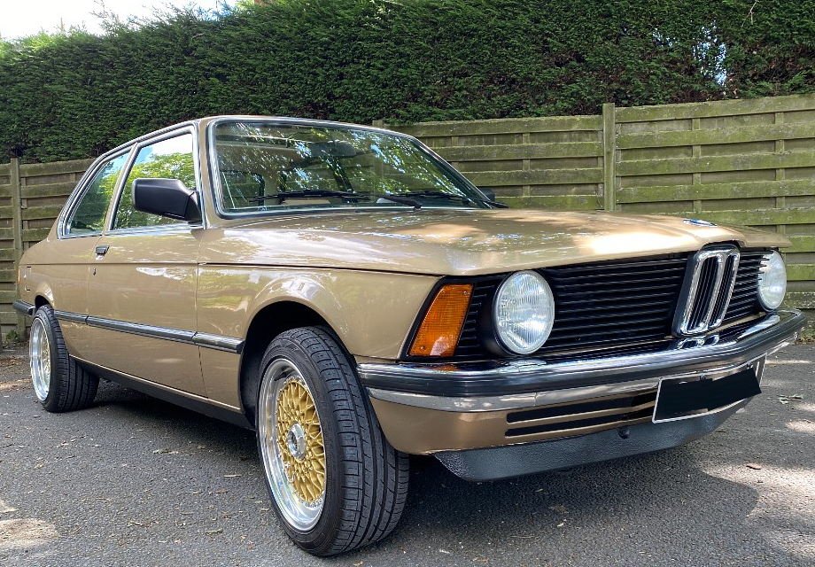 Location Bmw e21 318i 1982 Champagne 1982 Champagne Lille
