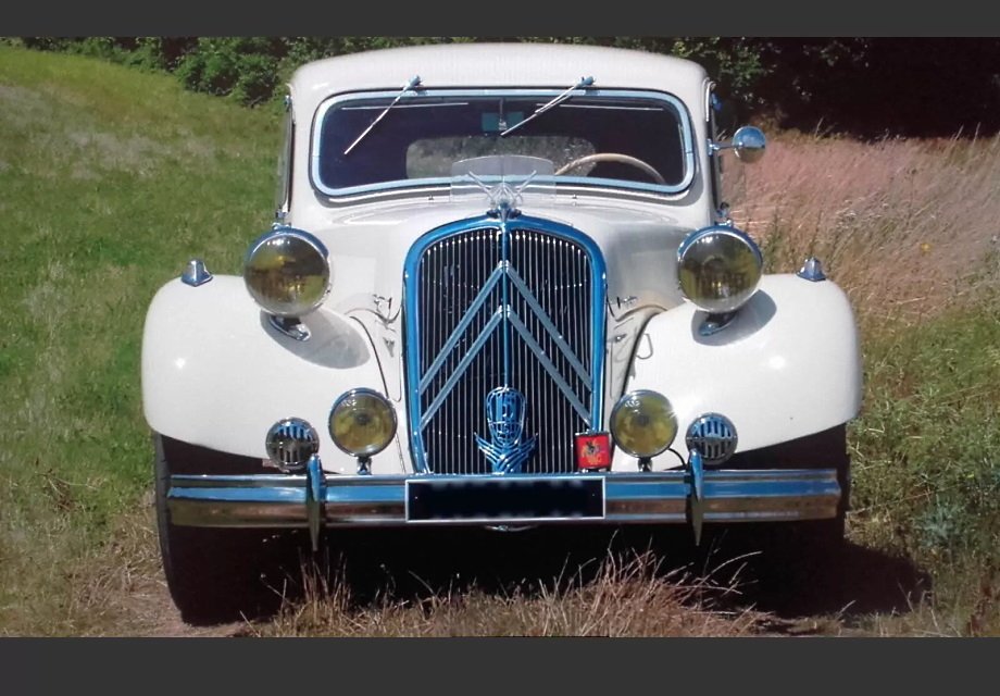Location Citroën 15/6 1951 Ivoire 1951 Ivoire Liancourt