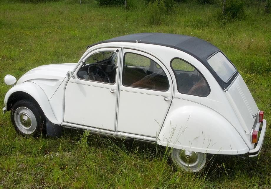 citroen 2cv blanche