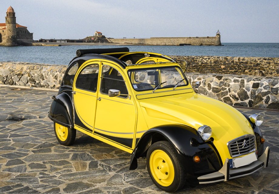 Location Citroën 2CV 1978 Jaune et noire 1978 Jaune et noire Collioure