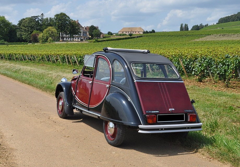 Location Citroën 2CV Charleston 1987 Rouge Delage 1987 Rouge Delage Beaune