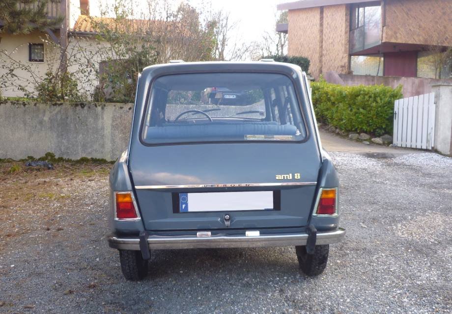 Location Citroën Ami 8 1970 gris 1970 gris bordeaux