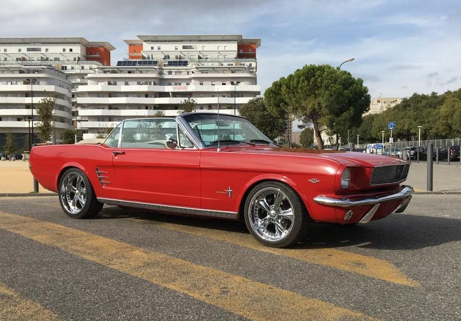 Location Ford Mustang 1966 Rouge 1966 Rouge Marseille