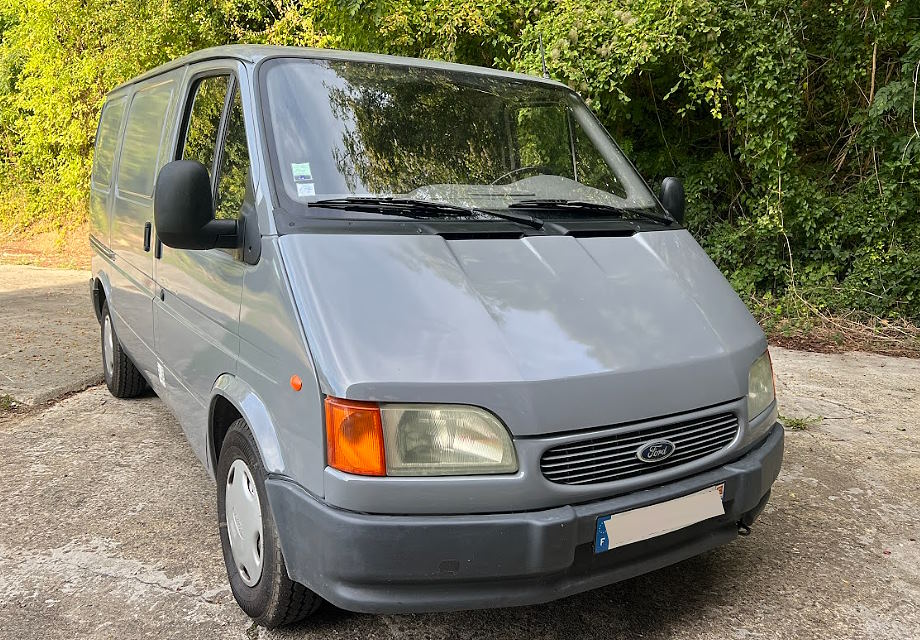 Location Ford Transit 1999 Gris 1999 Gris Paris