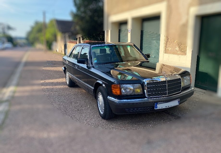Location Mercedes Benz w126 1990 Gris foncé 1990 Gris foncé Clamecy