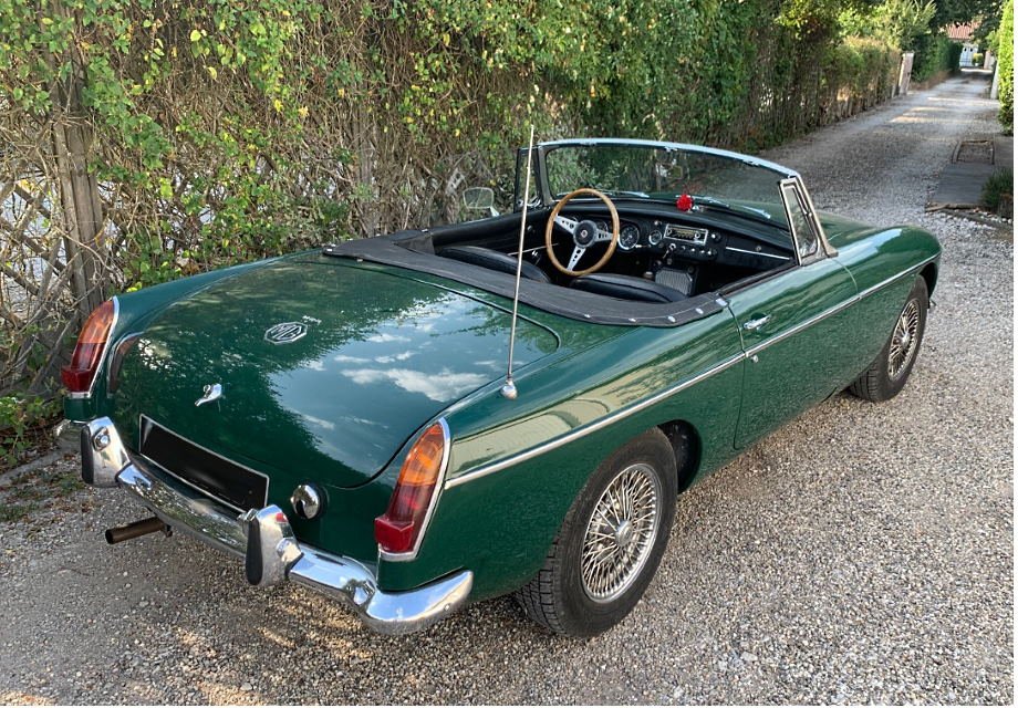 Location Mg MG B 1967 Vert anglais 1967 Vert anglais Parempuyre