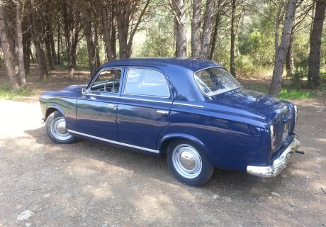 Location Peugeot 403 1963 bleu 1963 bleu Cogolin