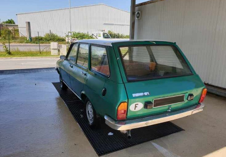 Location Renault 12 Break 1977 Verte 1977 Verte Limeil-Brévannes