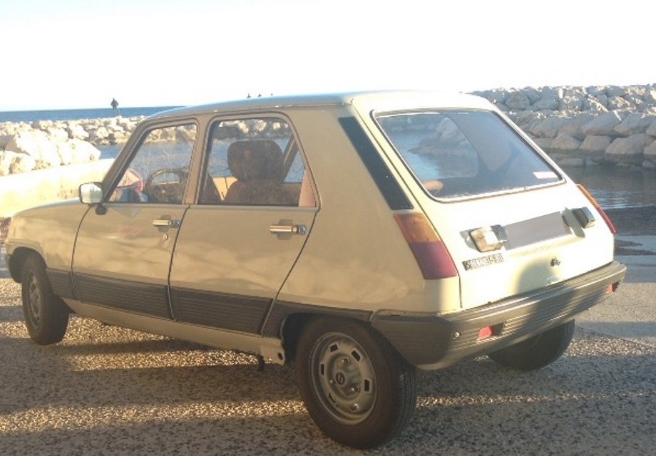Location Renault 5 gtl 1980 Blanc 1980 Blanc ISSOIRE