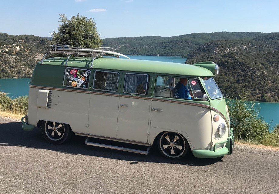 Location Volkswagen Combi 11 fenetres 1967 Creme/vert 1967 Creme/vert ...