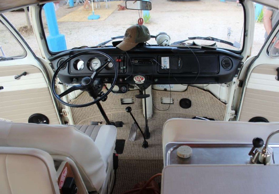 Location Volkswagen combi t2 1970 beige 1970 beige Marseille