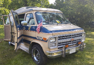 Location Chevrolet chevy van g20 1985 beige blue 1985 beige blue gratentour